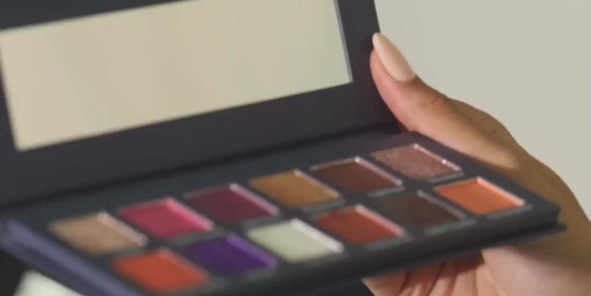 CNÉ COSMETICS